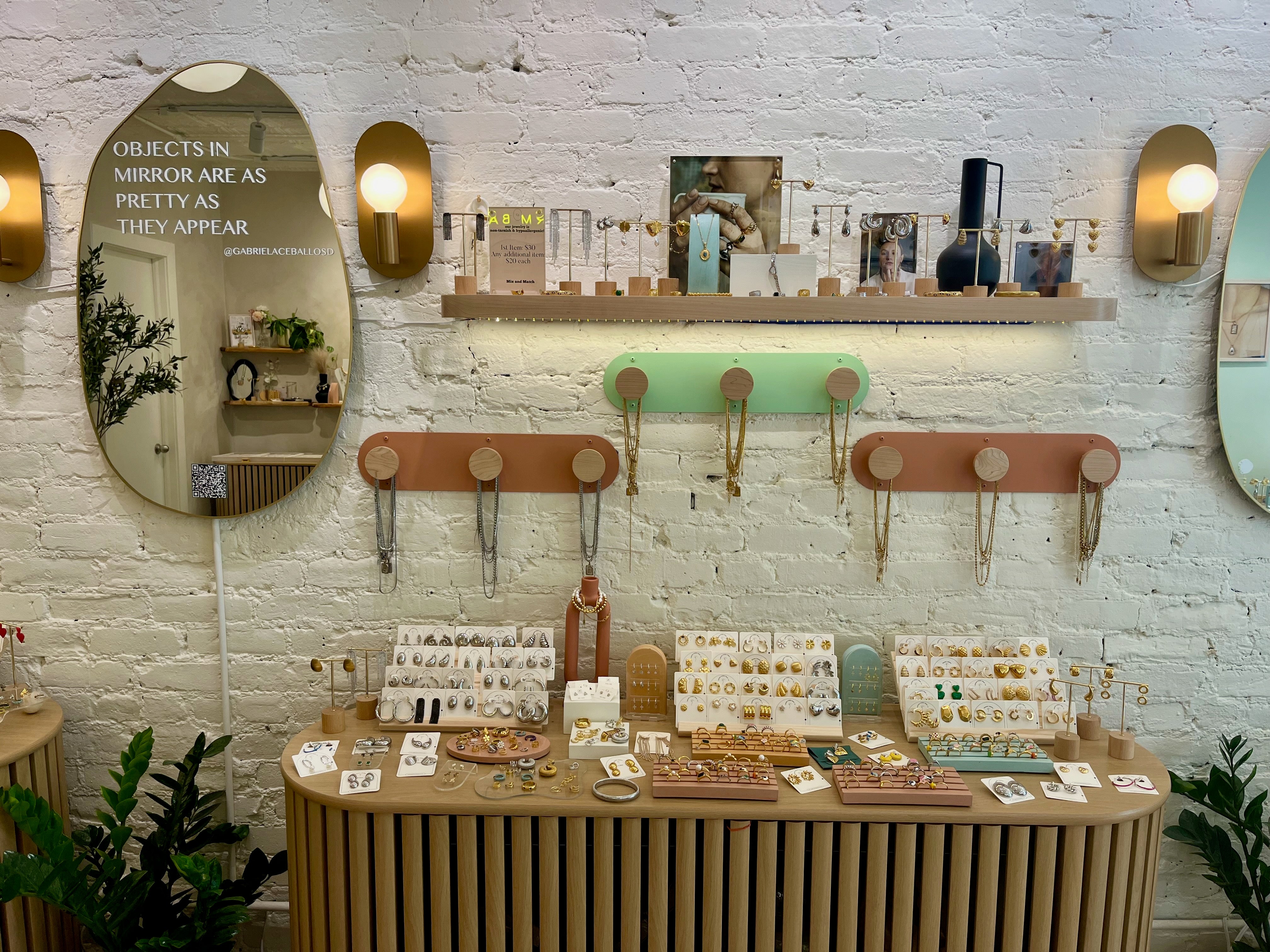 Charm Bar Experience